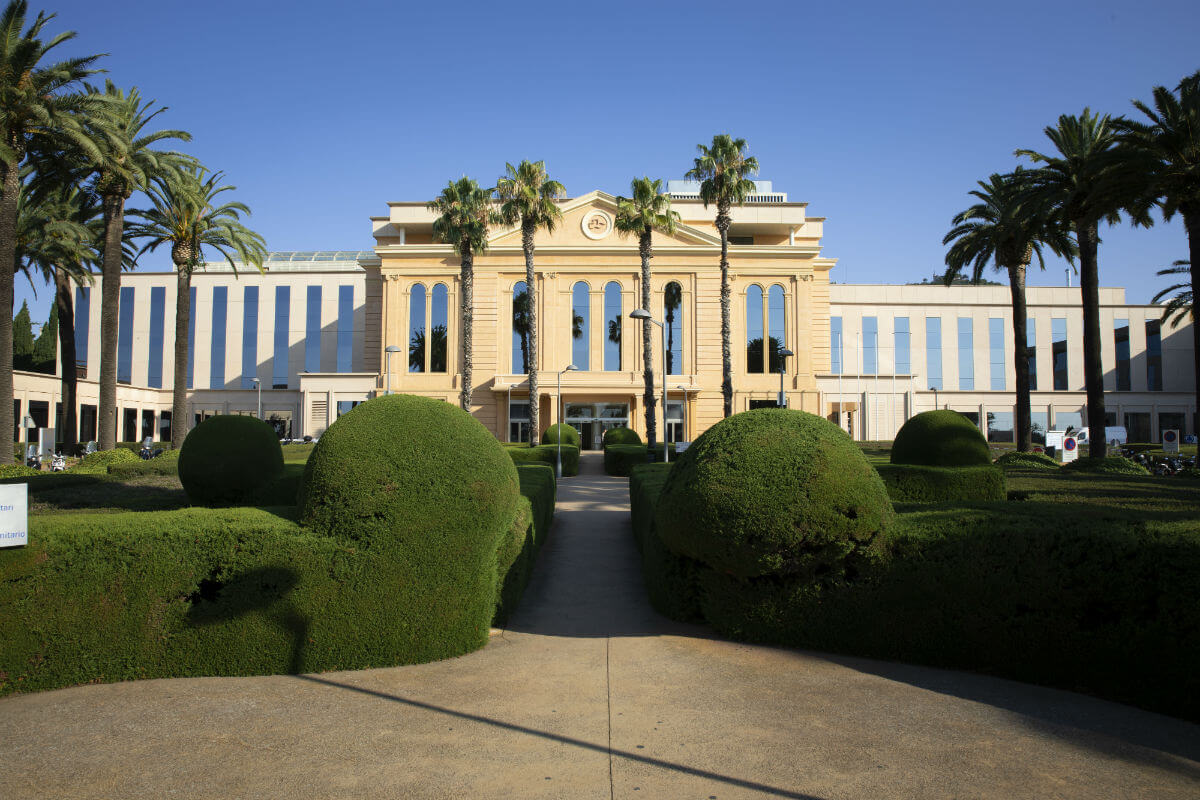 Centro Médico Teknon - Instituto Maxilofacial